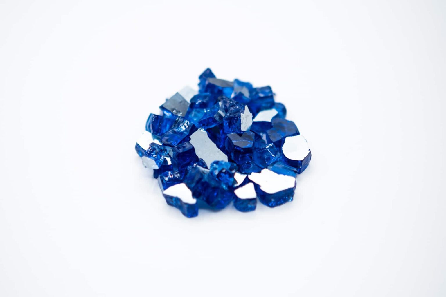 Reflective Fire Glass | Incredible Color Options - Montana Fire Pits