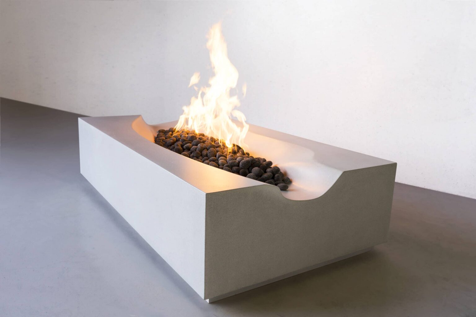 Canyon Fire Table | Concrete by Montana Fire Pits