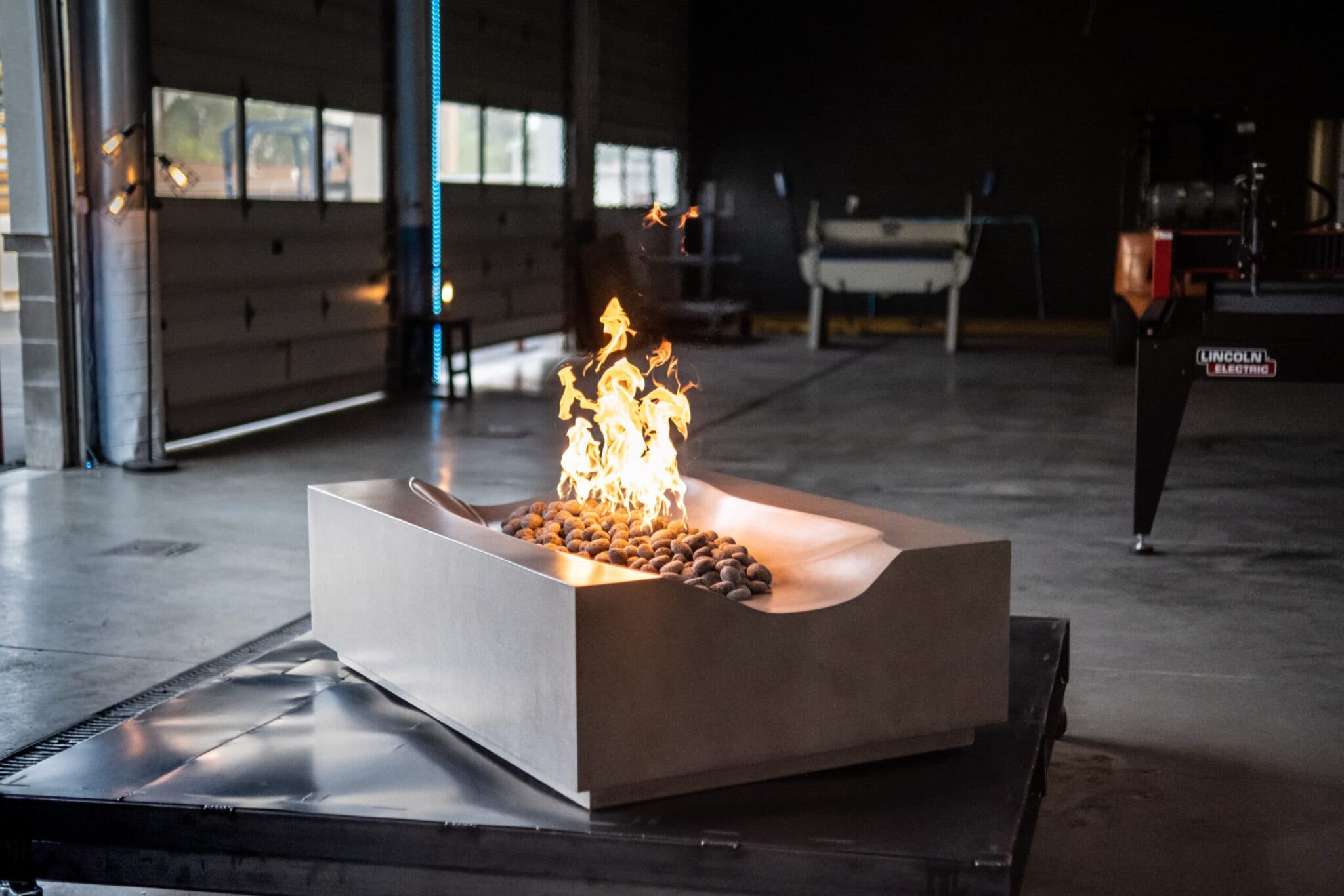 Canyon Fire Table | Concrete by Montana Fire Pits
